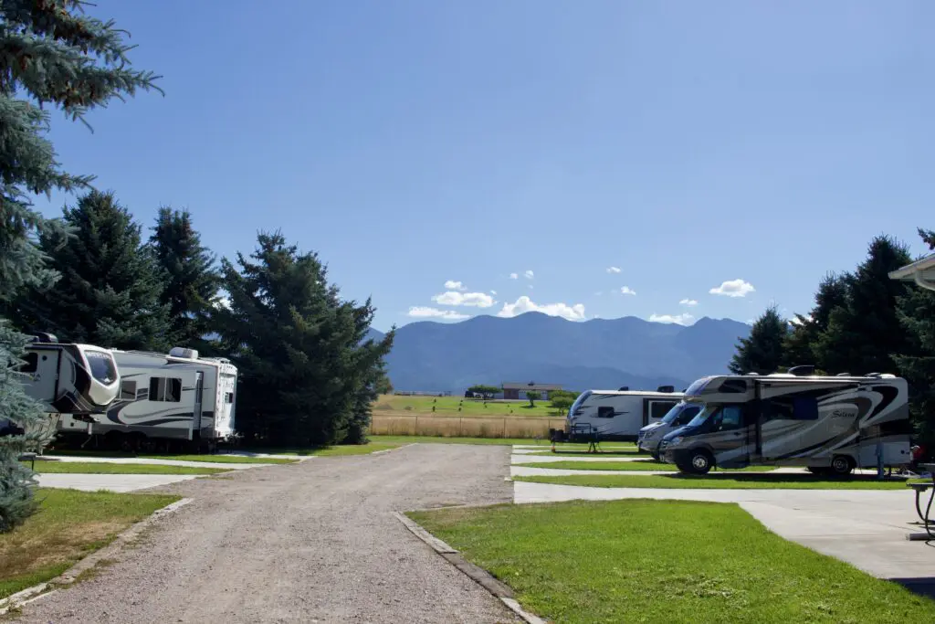 Premium RV Park for Ultimate Comfort - Eagle Nest RV Resort