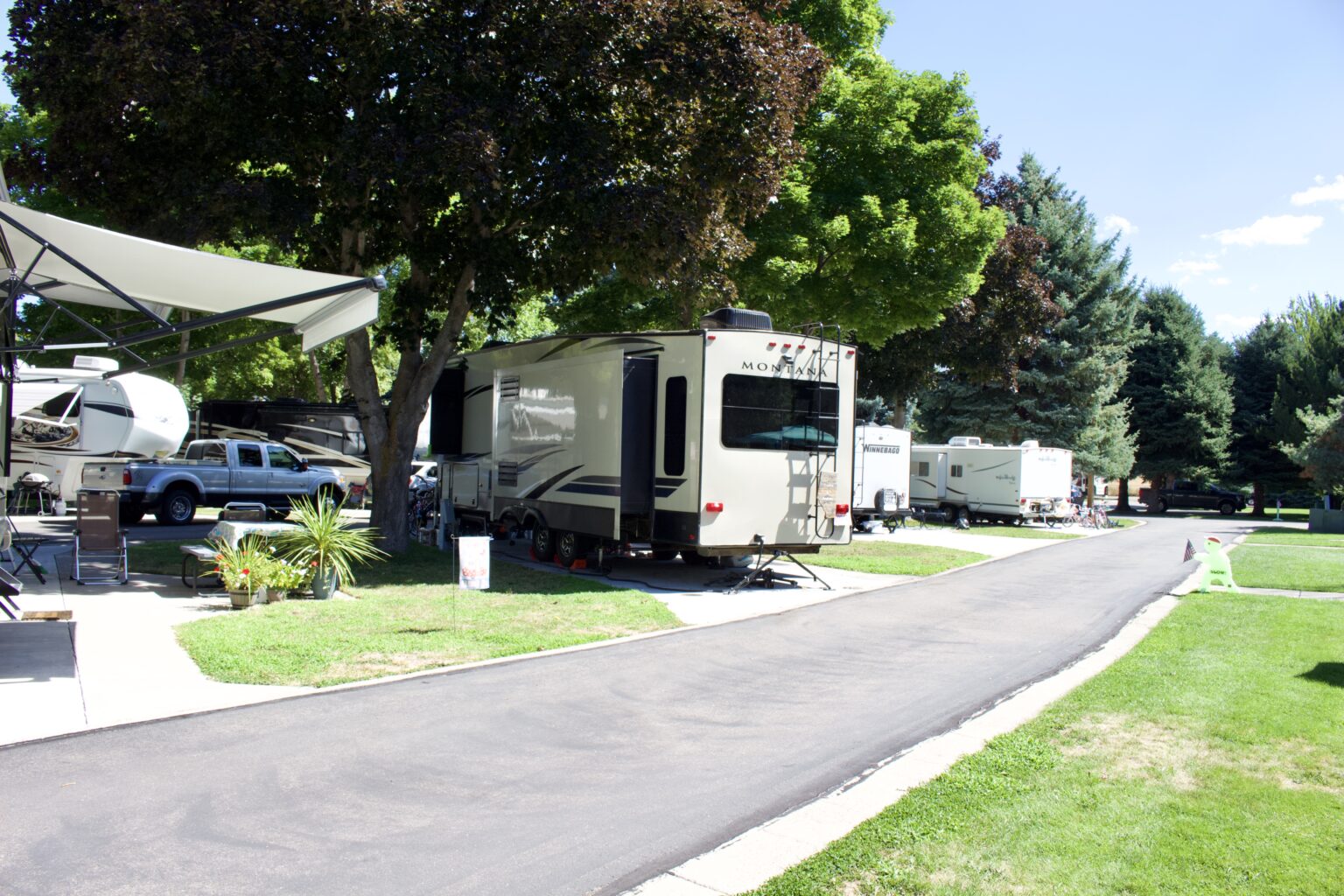 Premium RV Park for Ultimate Comfort - Eagle Nest RV Resort